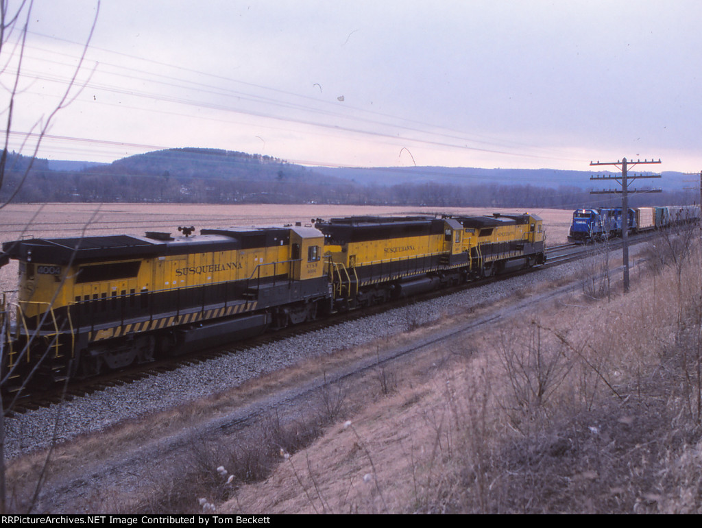 Meet next to a cornfield